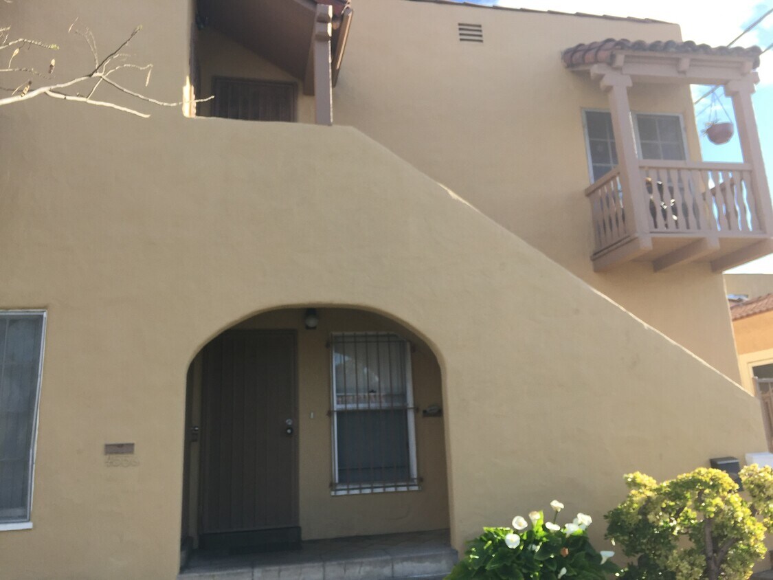 4556 W 28th St Unit 4556 1-2, Los Angeles, CA 90016 - 4556 W 28th St ...