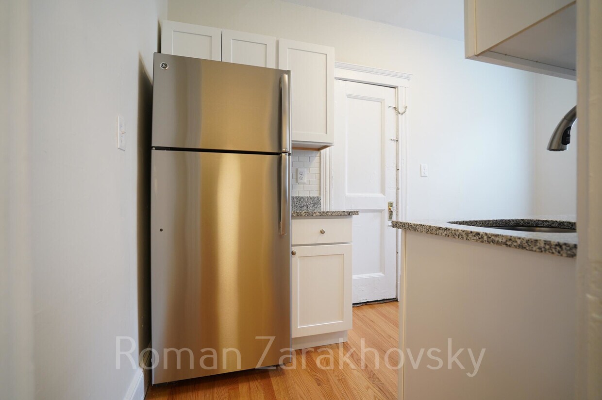 7 Carol Ave Unit 3Z, Boston, MA 02135 - Condo for Rent in Boston, MA ...
