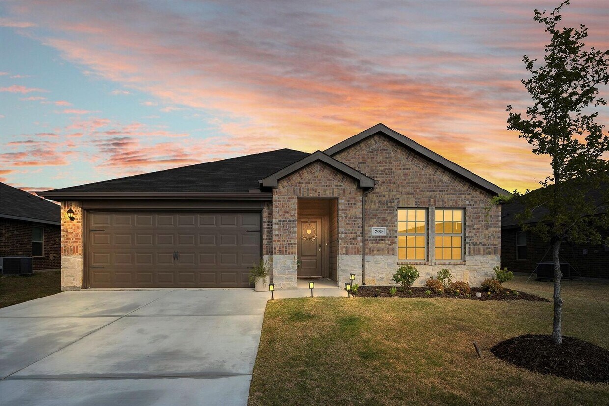 709 Cistern Wy, Royse City, TX 75189 - House Rental in Royse City, TX ...