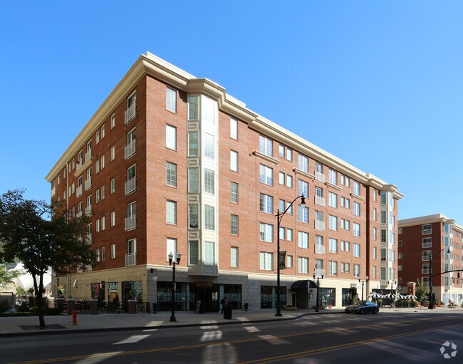 Highpoint on Columbus Commons Rentals - Columbus, OH | Apartments.com