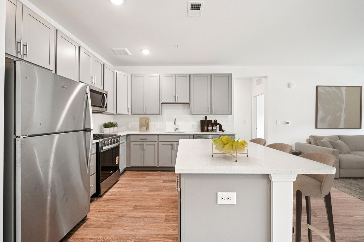 Laurel Green Apartments - 1 Courtney Way Mt. Laurel, NJ 08054 ...