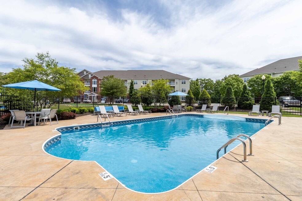 Apartments for Rent with High Ceilings in Hempfield Township PA ...