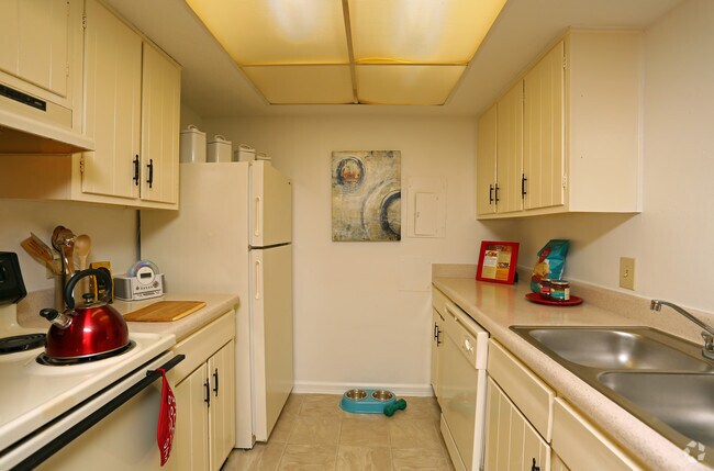 Regency Oaks Apartments Rentals - Casselberry, FL | Apartments.com