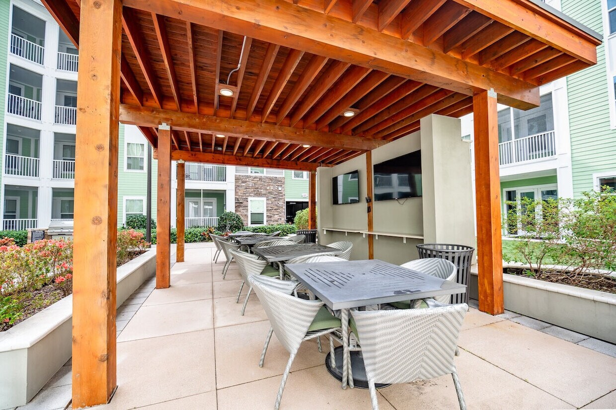 Trails at Hunters Lake - 8500 Hunters Village Rd Tampa, FL 33647 ...