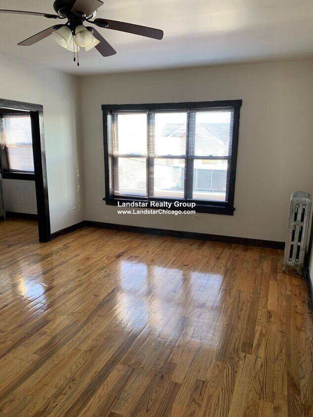 4019 W Irving Park Rd Unit 303, Chicago, IL 60641 - 4019 W Irving Park ...