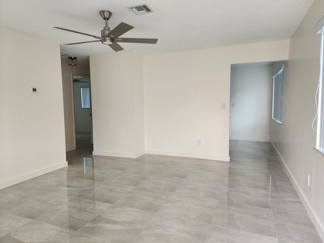 4761 SW 66th Ter, Davie, FL 33314 - House Rental in Davie, FL ...