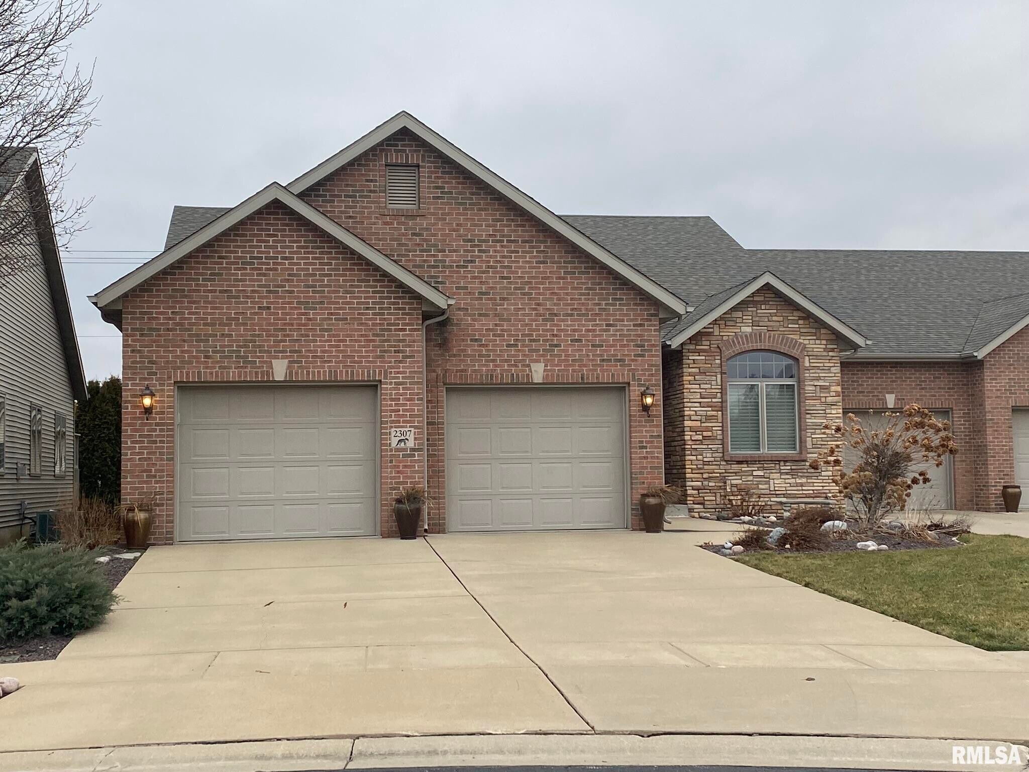 2307 Silver Stone Ct, Springfield, IL 62704 - Townhome Rentals in ...