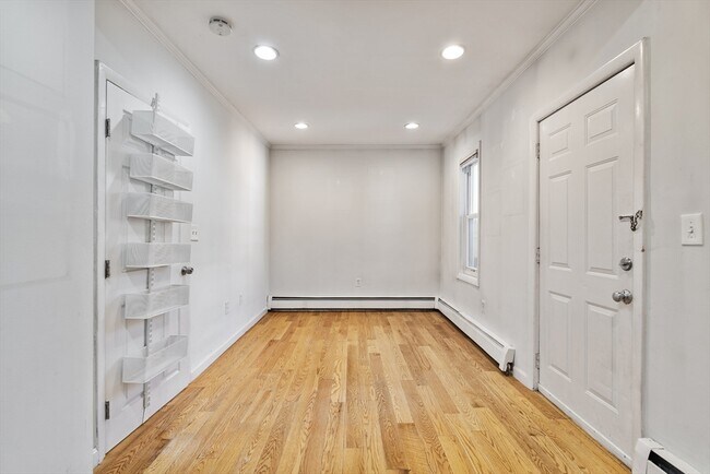 7 Burrill Pl Unit 1, Boston, MA 02127 - Condo for Rent in Boston, MA ...