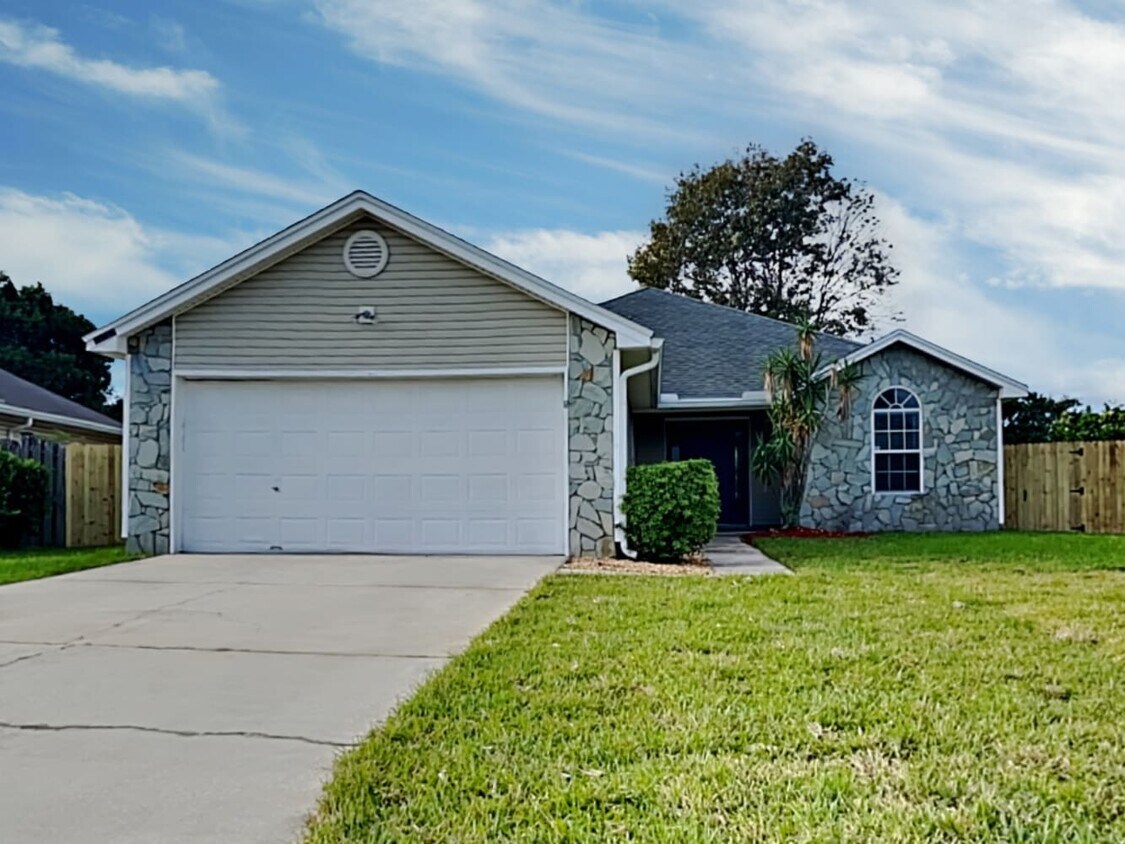 11182 Willesdon Dr S, Jacksonville, FL 32246 | Apartments.com