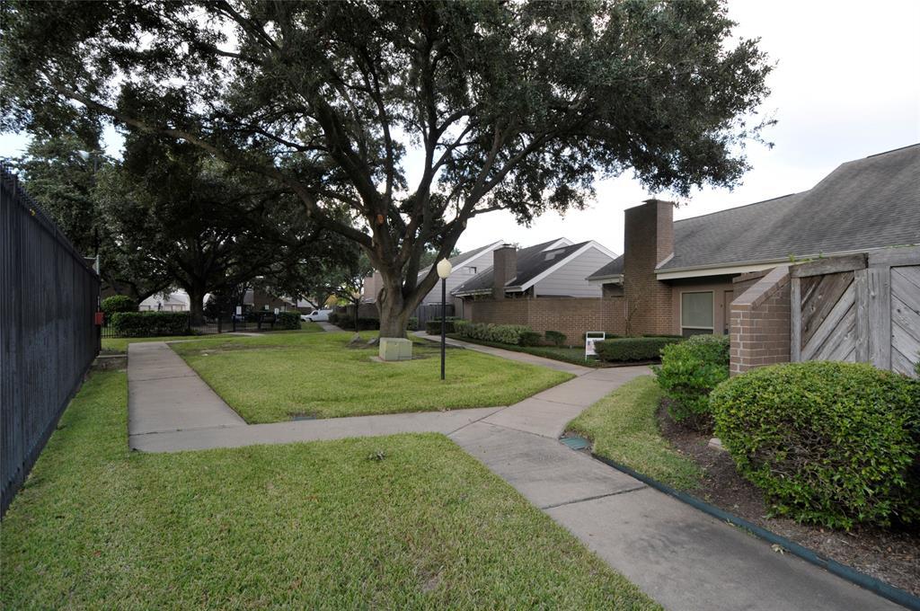 13952 Hollowgreen Dr Unit 6, Houston, TX 77082 - Condo for Rent in ...