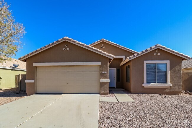 Third and Buckeye Apartments for Rent with a Swimming Pool - Tolleson ...