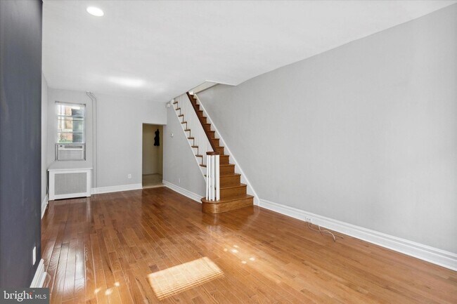627 E Flora St, Philadelphia, PA 19125 | Apartments.com