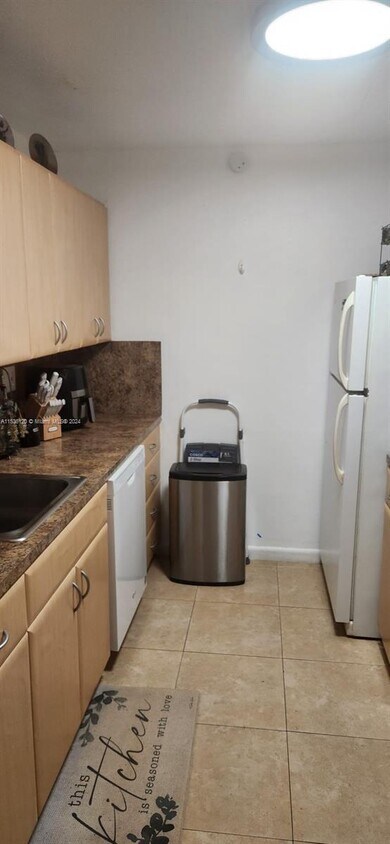 7201 Miami Lakes Dr Unit B14, Miami Lakes, FL 33014 - Condo for Rent in ...