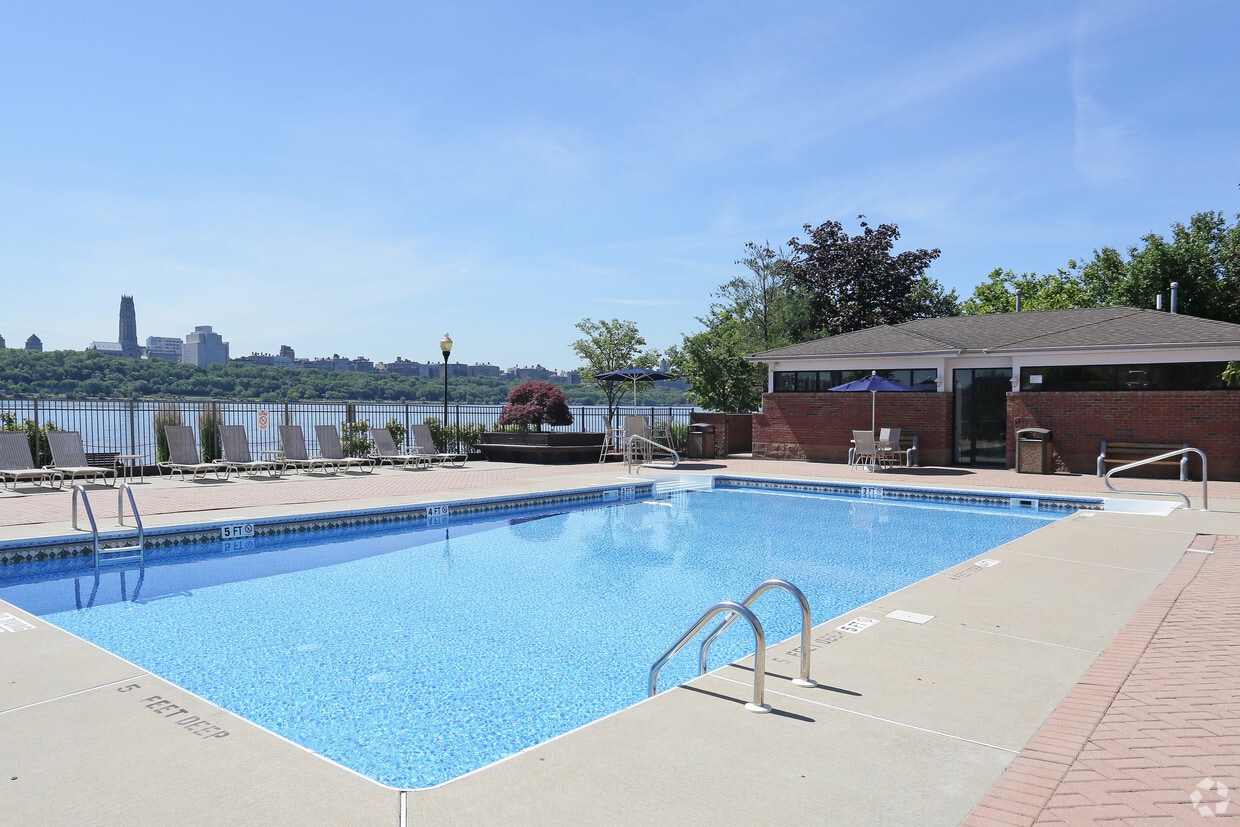 Mariners Landing - 312 Portside Dr Edgewater, NJ 07020 | Apartments.com