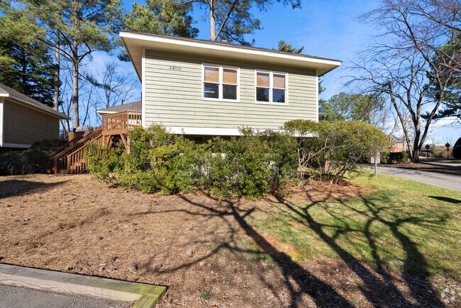 Apartments near 4131 Briargrove Cir | Apartments.com