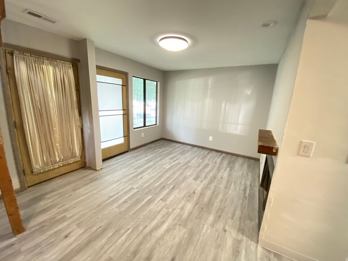 1522 Indianola Ave Unit A, Columbus, OH 43201 - Room for Rent in ...