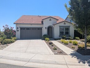 Ironwood at Whitney Ranch Apartments for Rent with Parking - Rocklin ...