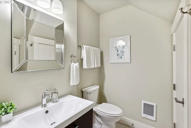 6239 N Curtis Ave, Portland, OR 97217 - House Rental in Portland, OR ...