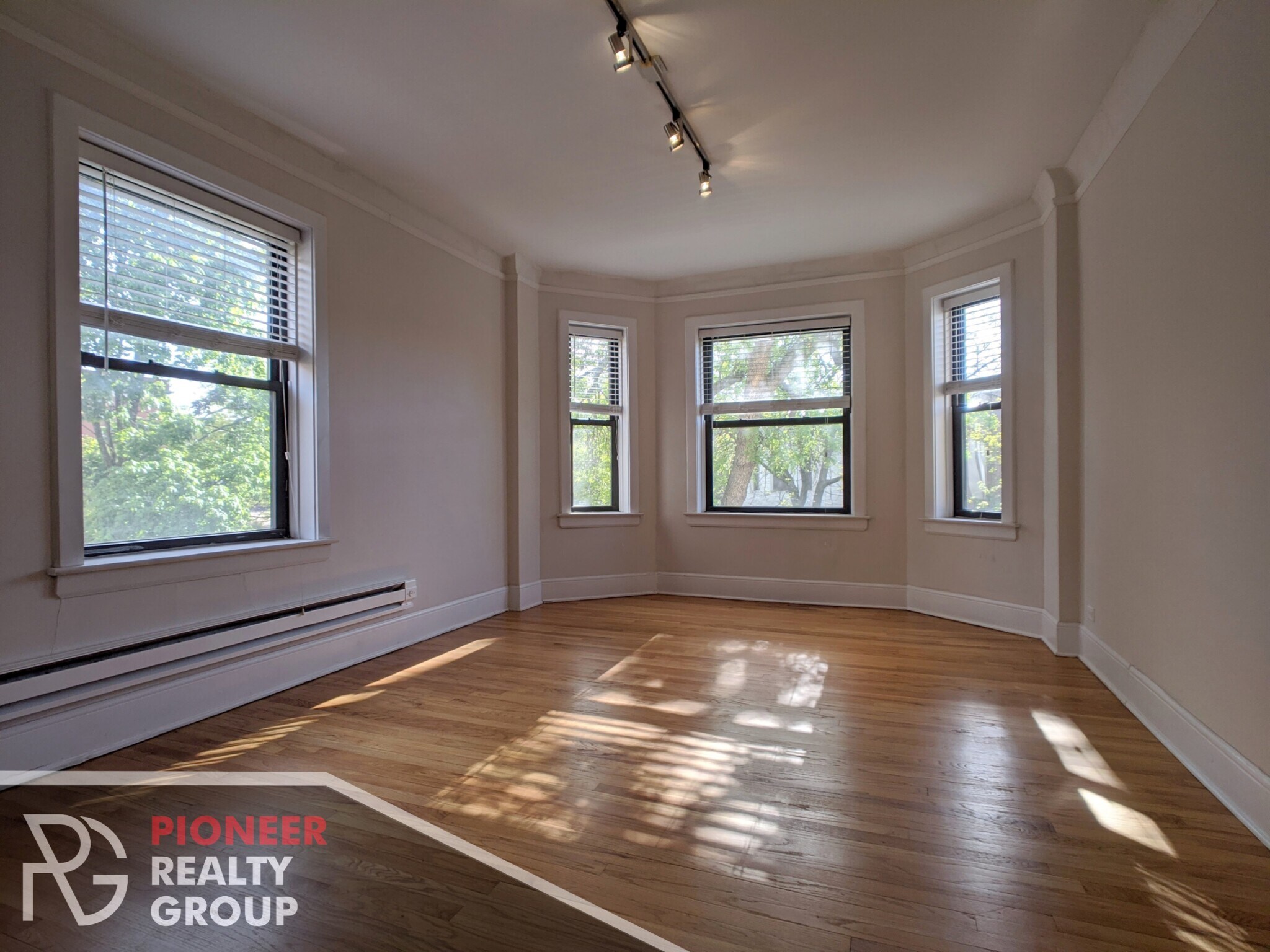 2315 N Rockwell St Unit 2, Chicago, IL 60647 - 2315 N Rockwell St ...