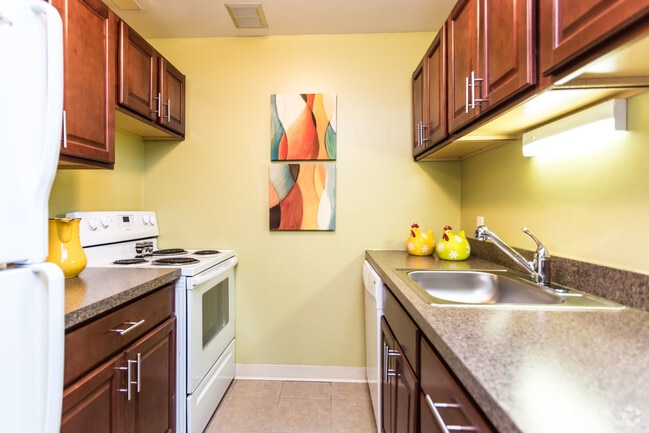 Apartments for Rent in Parma OH - 492 Rentals | Apartments.com