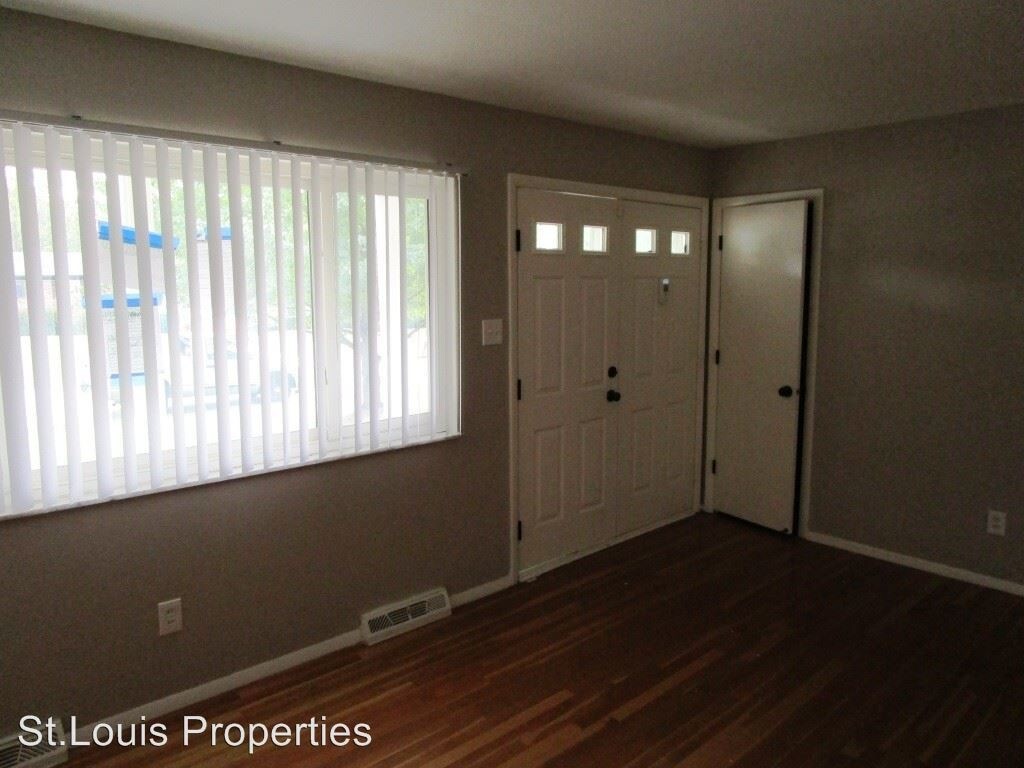 1419 Cove Ln, St. Louis, MO 63138 - House Rental in St. Louis, MO ...