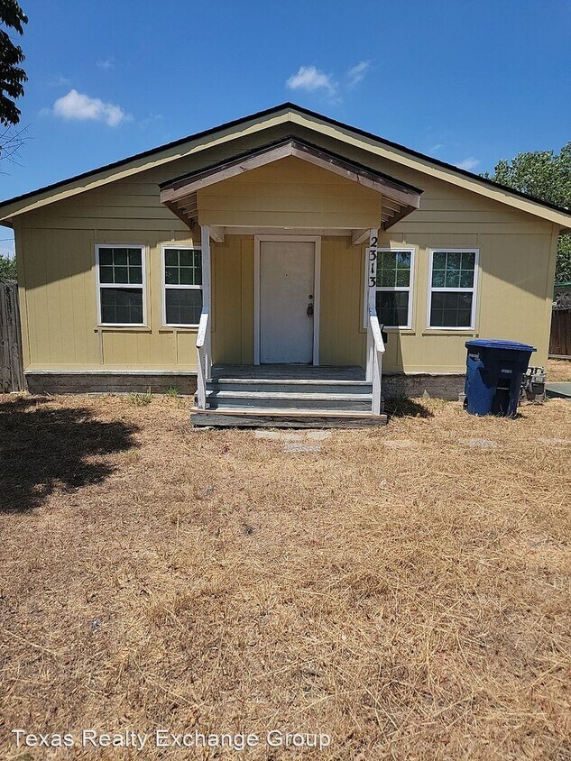 2313 Elizabeth St, Corpus Christi, TX 78404 - House Rental in Corpus ...