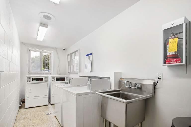 286 Finch Ave W, Toronto, ON M2R 1M9 Apartments - 286 Finch Ave W Toronto, ON | Apartments.com