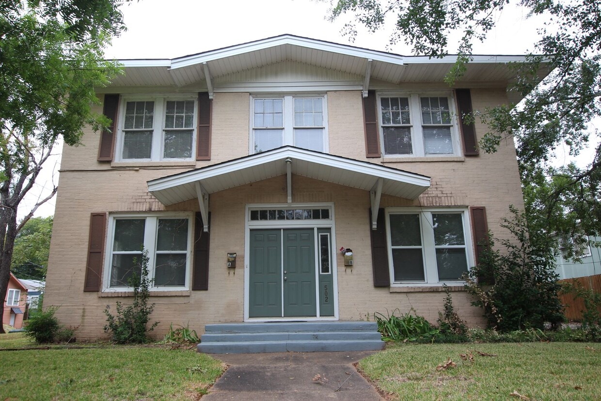 502 S Bois D Arc Ave Unit B (Upstairs), Tyler, TX 75702 - Room for Rent ...