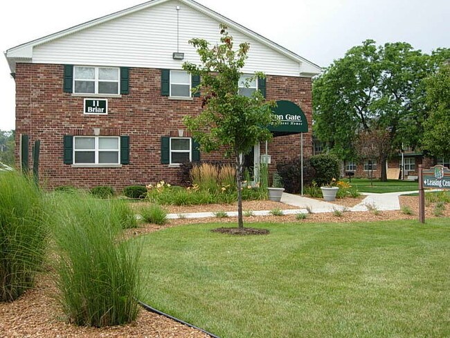 Iron Gate Apartments Apartments - Glen Ellyn, IL | Apartments.com