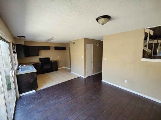 10340 Cook Rd, Houston, TX 77099 - House Rental in Houston, TX ...