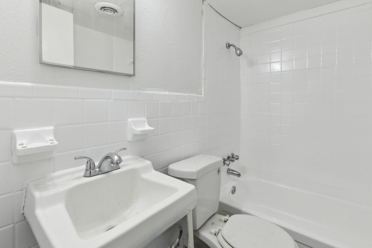 The Bonnie - 308 E 8th St Dallas, TX 75203 | Apartments.com