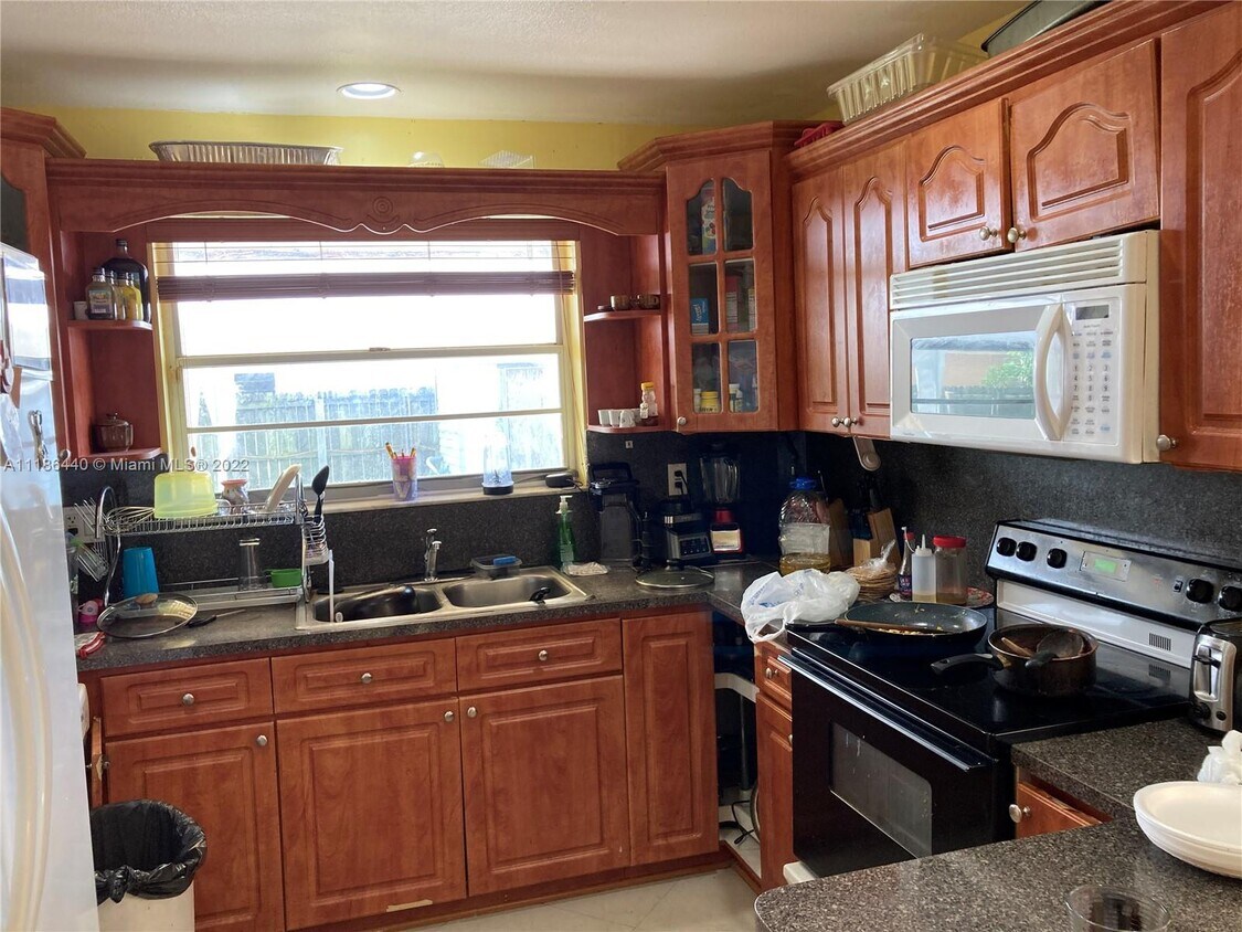 13832 SW 282nd Terrace, Homestead, FL 33033 - House Rental in Homestead ...