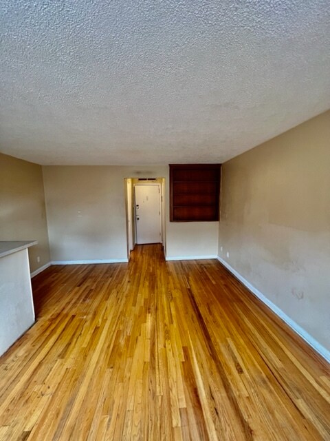 Corona Manor - Apartments in Denver, CO | Apartments.com