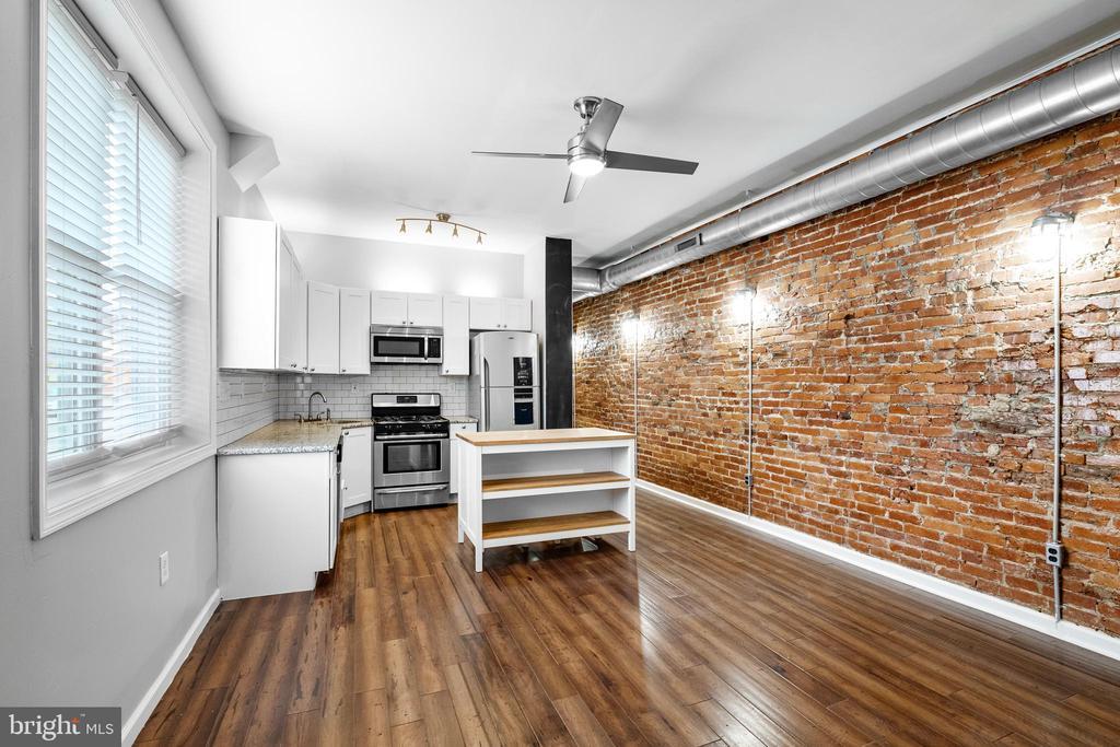 362 W Ritner St, Philadelphia, PA 19148 - Townhome Rentals in ...