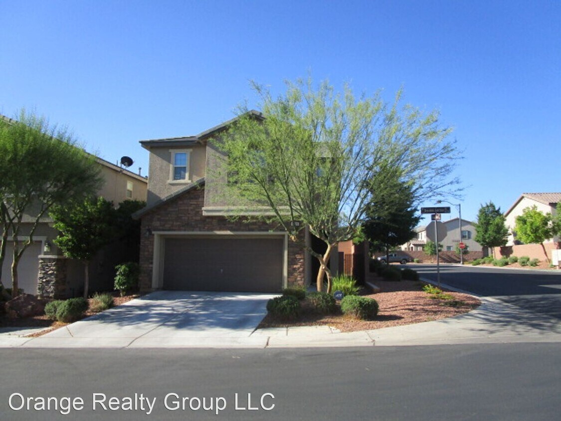 10835 W Broxden Junction Ave, Las Vegas, NV 89166 - House Rental in Las ...
