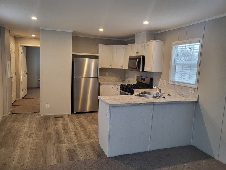 68 Ash Ave, Highland Charter Township, MI 48357 - House Rental in ...