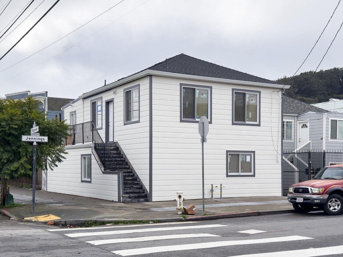 1299 Fitzgerald Ave, San Francisco, CA 94124 - Room for Rent in San ...