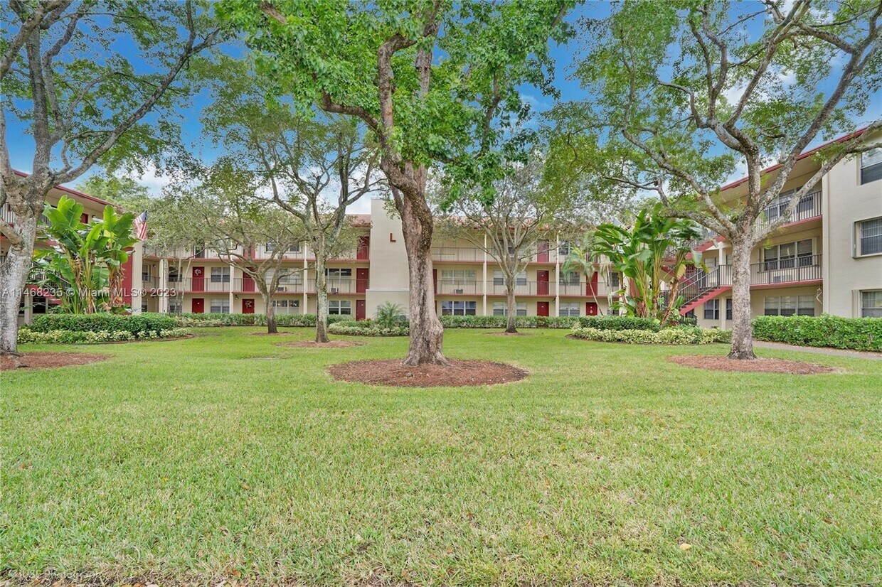 200 SW 132nd Way Unit 210L, Pembroke Pines, FL 33027 - Condo for Rent in Pembroke Pines, FL ...