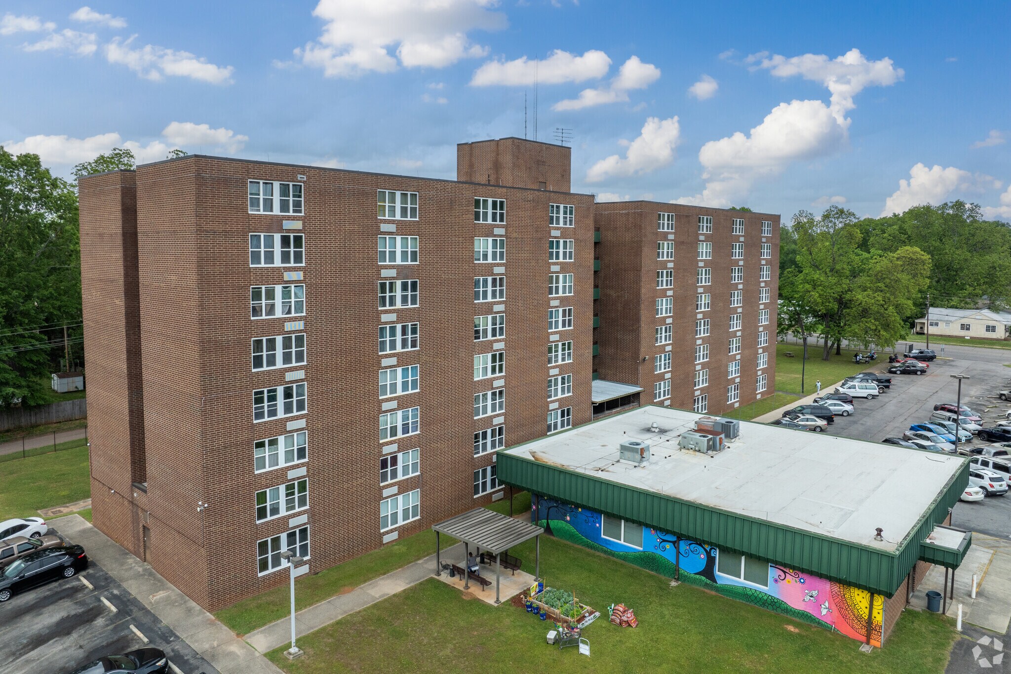 Jess Lanier Manor - 1500 Exeter Ave Bessemer, AL 35020 | Apartments.com