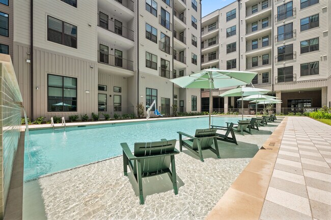 Green Acres Apartments under $400 - Austin, TX - Updated Today ...