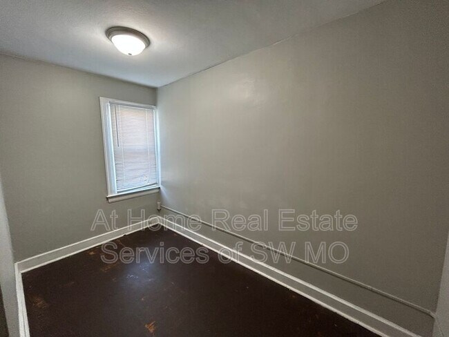 217 W Grand St Unit #6, Springfield, MO 65807 - Condo for Rent in ...