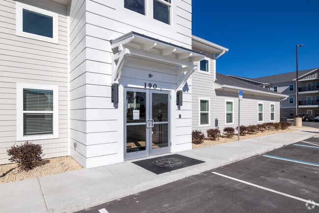 The Crossings at Riverwalk - Apartments in Freeport, FL | Apartments.com