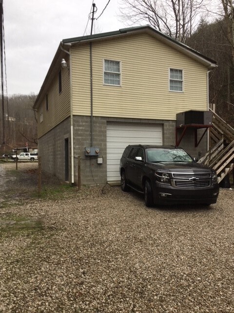 958 New Hope Rd, Elkview, WV 25071 - Apartments in Elkview, WV ...
