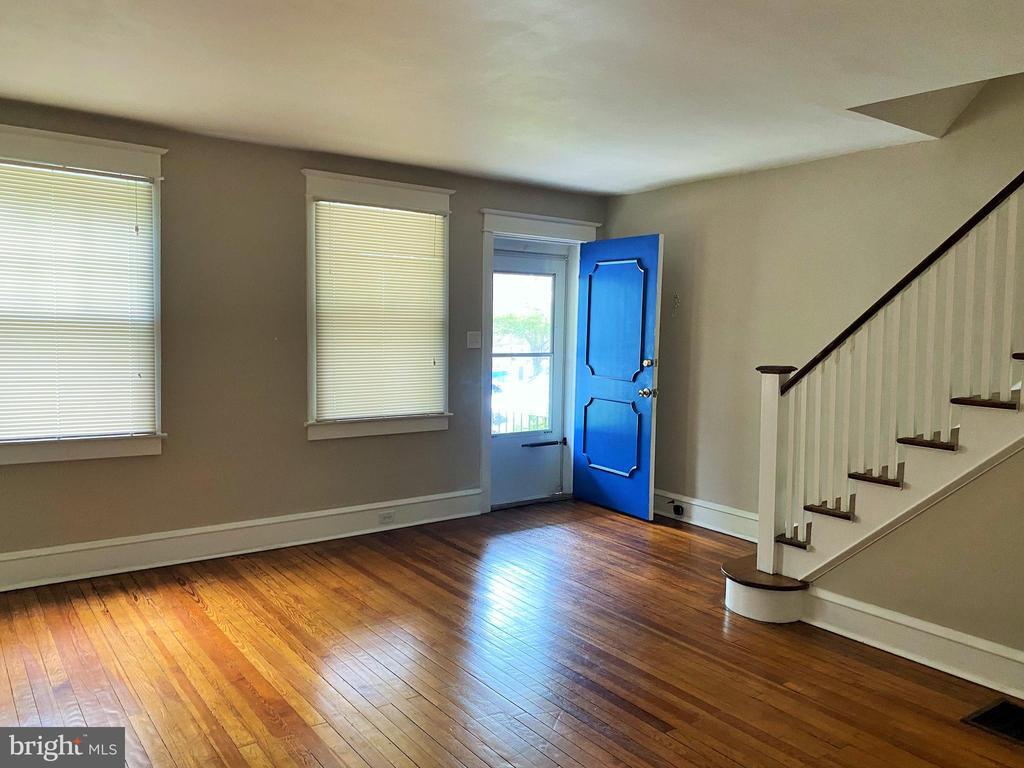 114 Wesley Ave, Collingswood, NJ 08108 - Townhome Rentals in ...