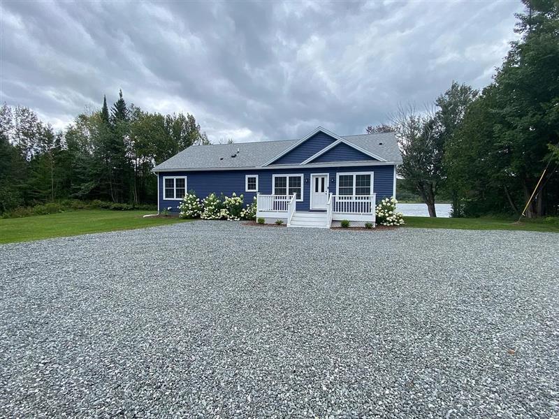 3184 VT-105, Charleston, VT 05872 - House Rental in Charleston, VT ...