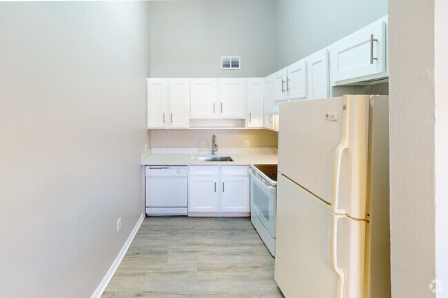 Parrott's Landing Apartments - 1799 S Parrott Ave Okeechobee, FL ...