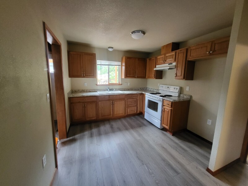 184 East St, Oregon City, OR 97045 | Apartments.com