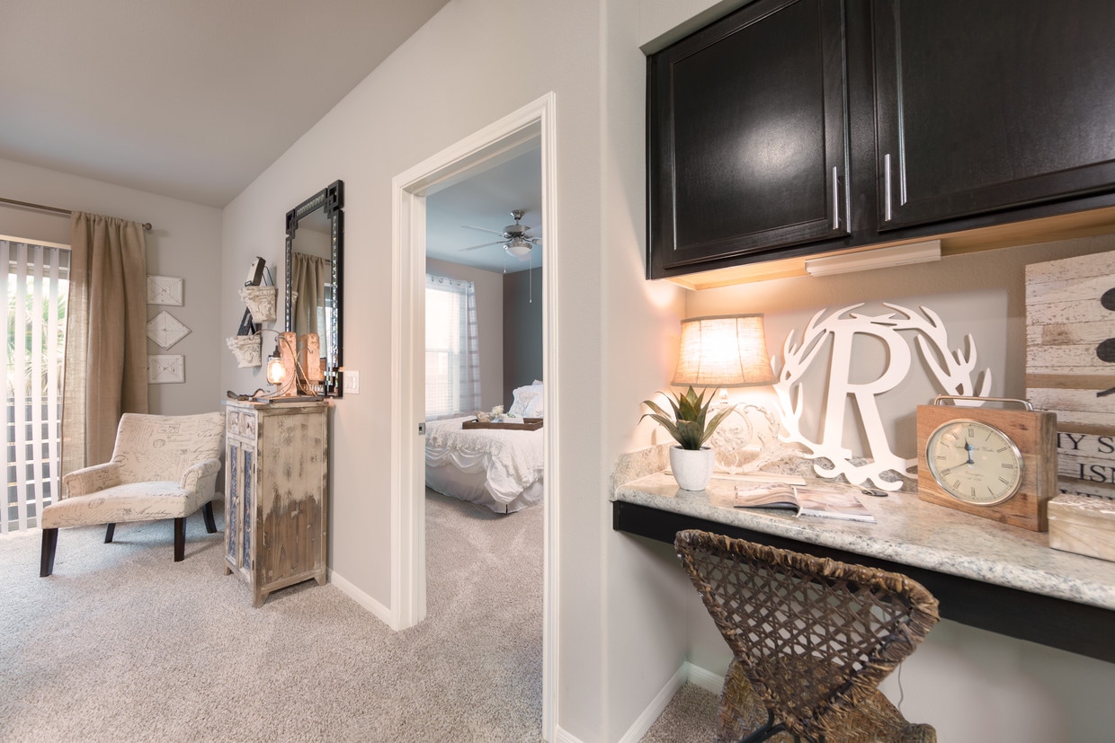 Still Waters at Southpark Meadows - 515 E Slaughter Ln Austin, TX 78744 ...
