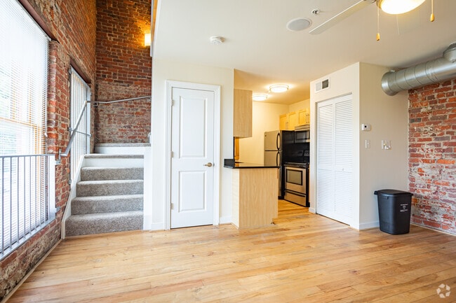 Atrium Lofts at Cold Storage Rentals in Richmond at 500 N 18th St ...