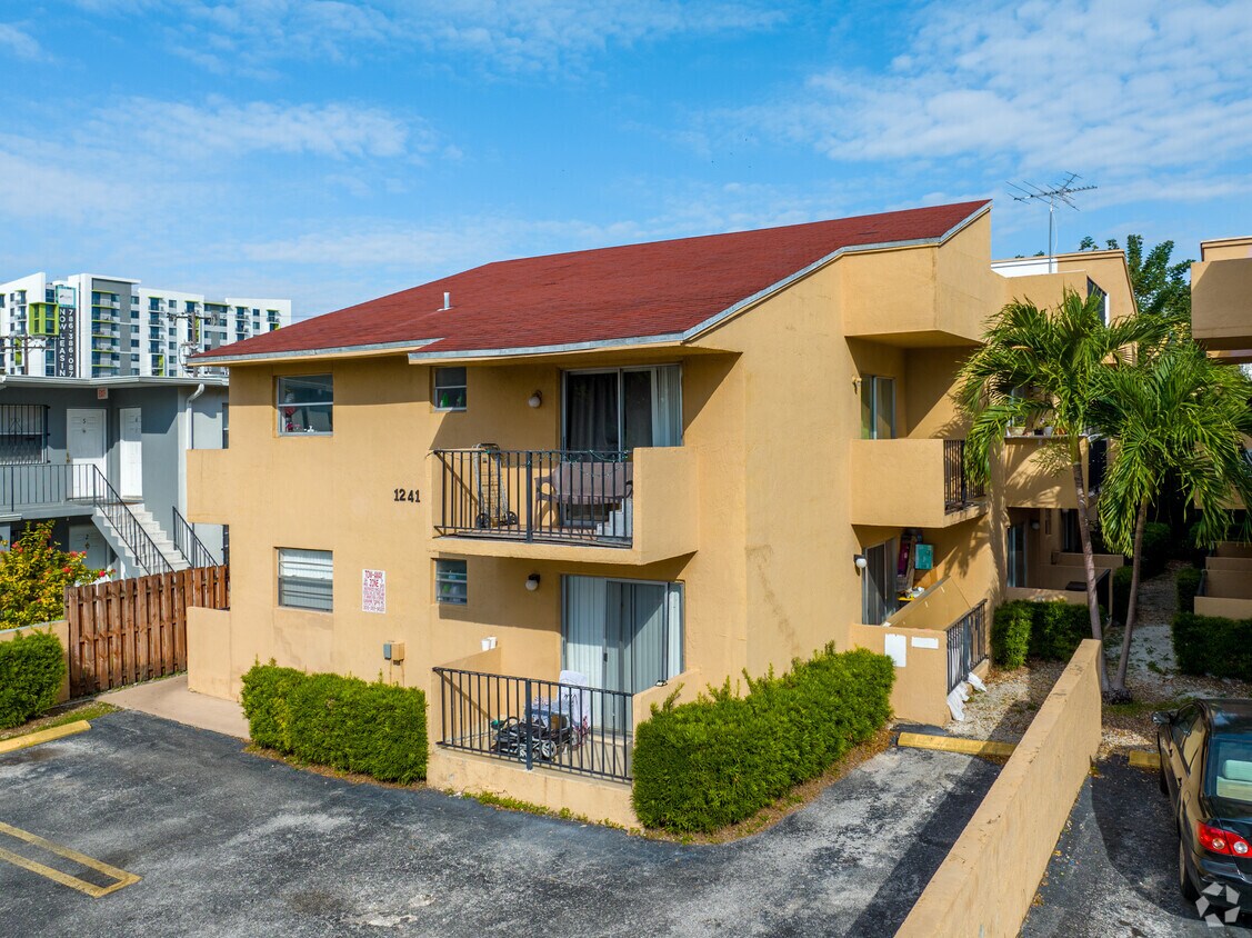 1229-1241 NW 6th St, Miami, FL 33125 - 1229-1241 NW 6th St Miami, FL ...